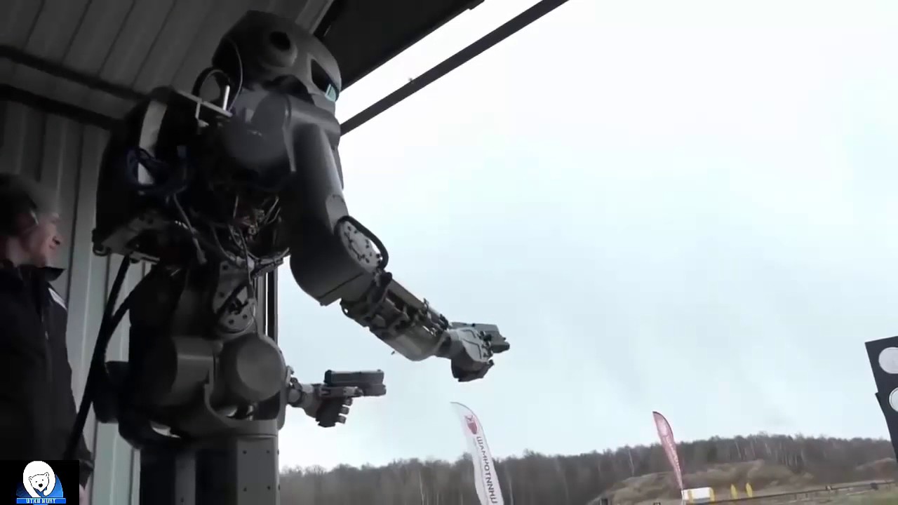 Russian Humanoid Robot FEDOR is Use Gun. Rus İnsansı Robotu FEDOR Silah ...