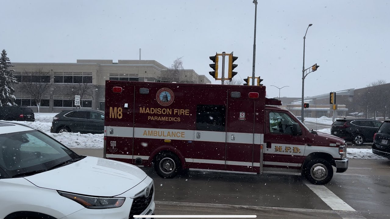 Madison Medic 8 Responding - YouTube