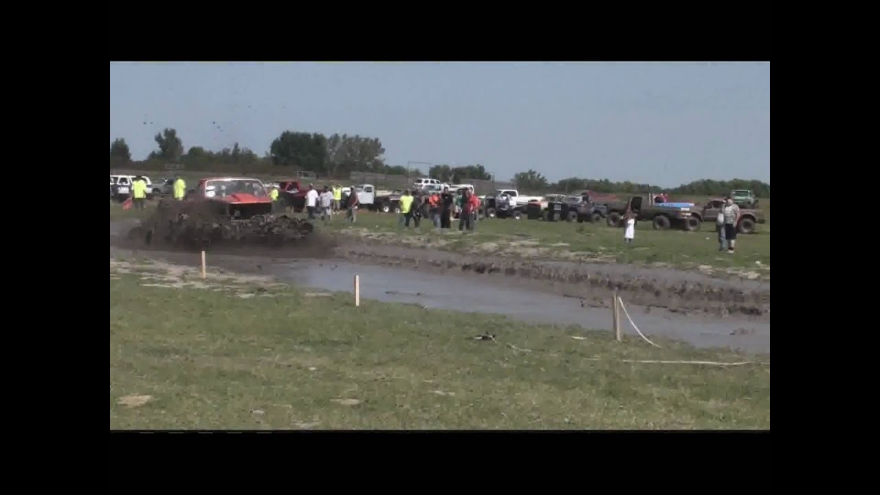 Cardston mud bog run 1 - YouTube