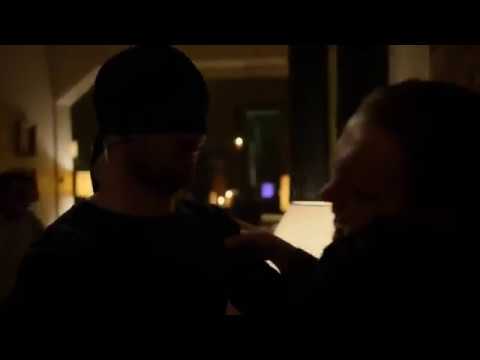 Daredevil 3x06 - Daredevil and Karen fight Jasper Evans