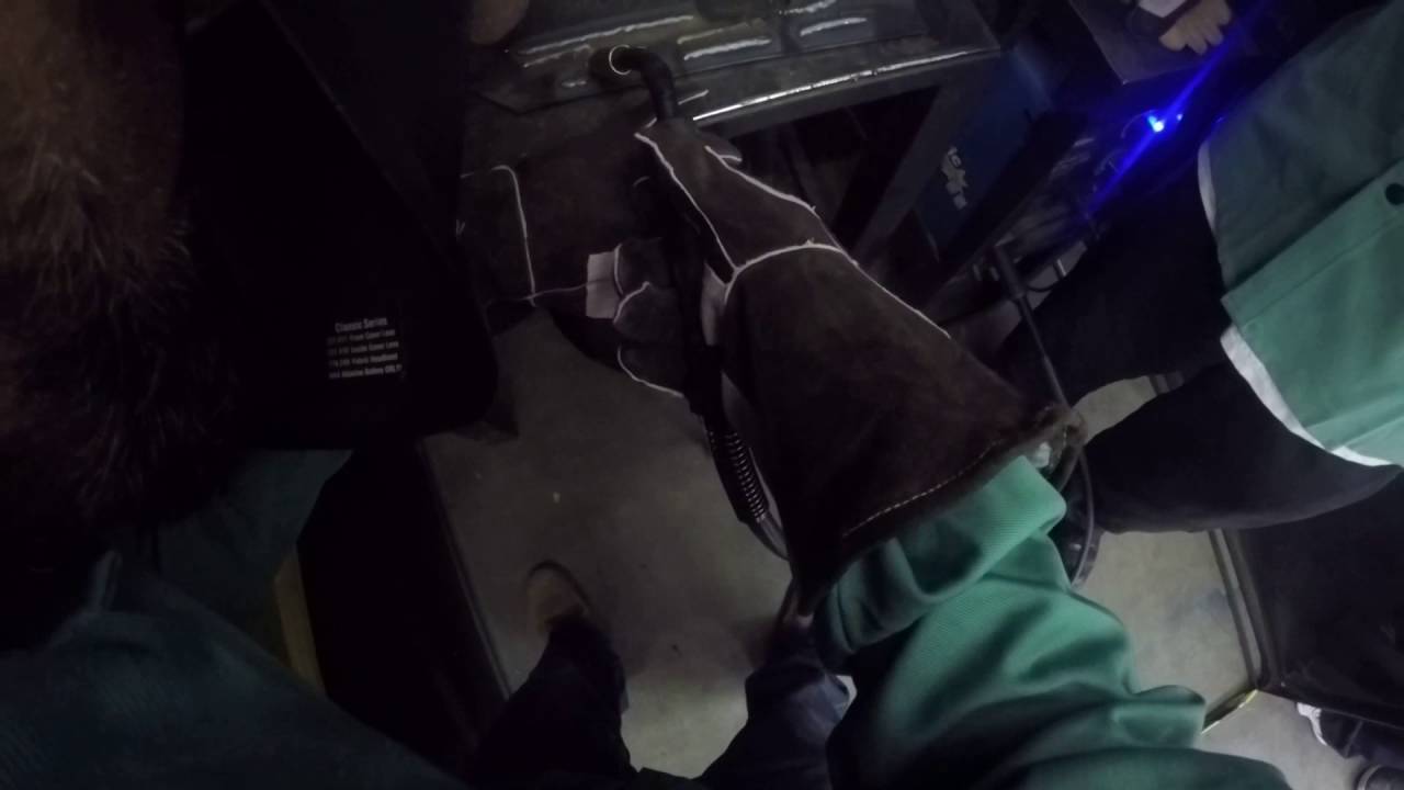 Welding Classes @ReIgnite Hope - YouTube