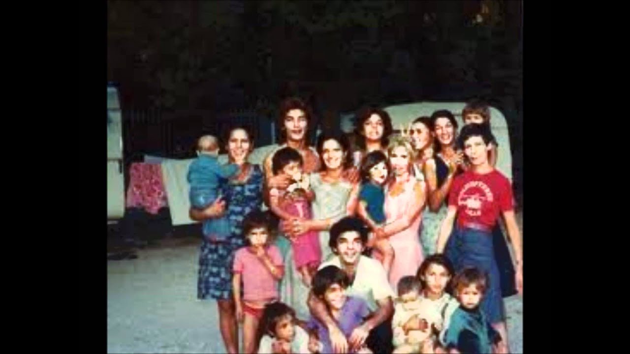 Los Reyes - Rhumba De Los Reyes - YouTube Music