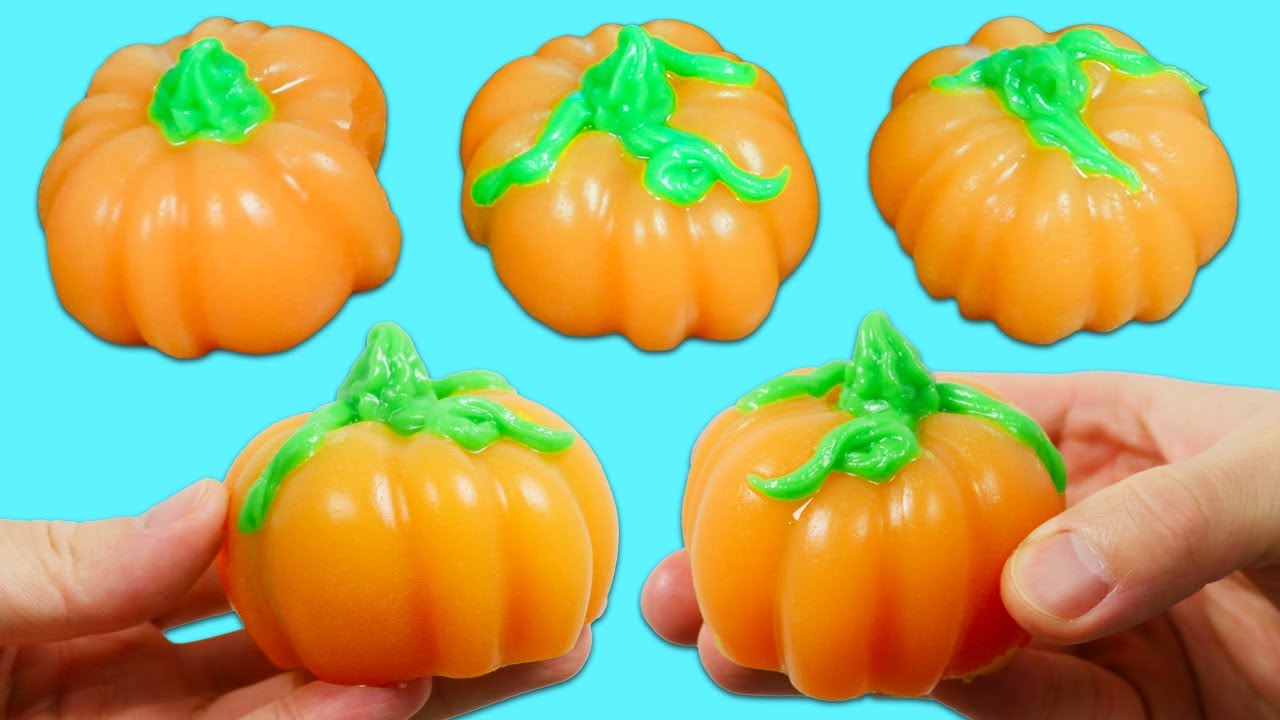DIY Fruit Gummy Pumpkins For Halloween! - YouTube