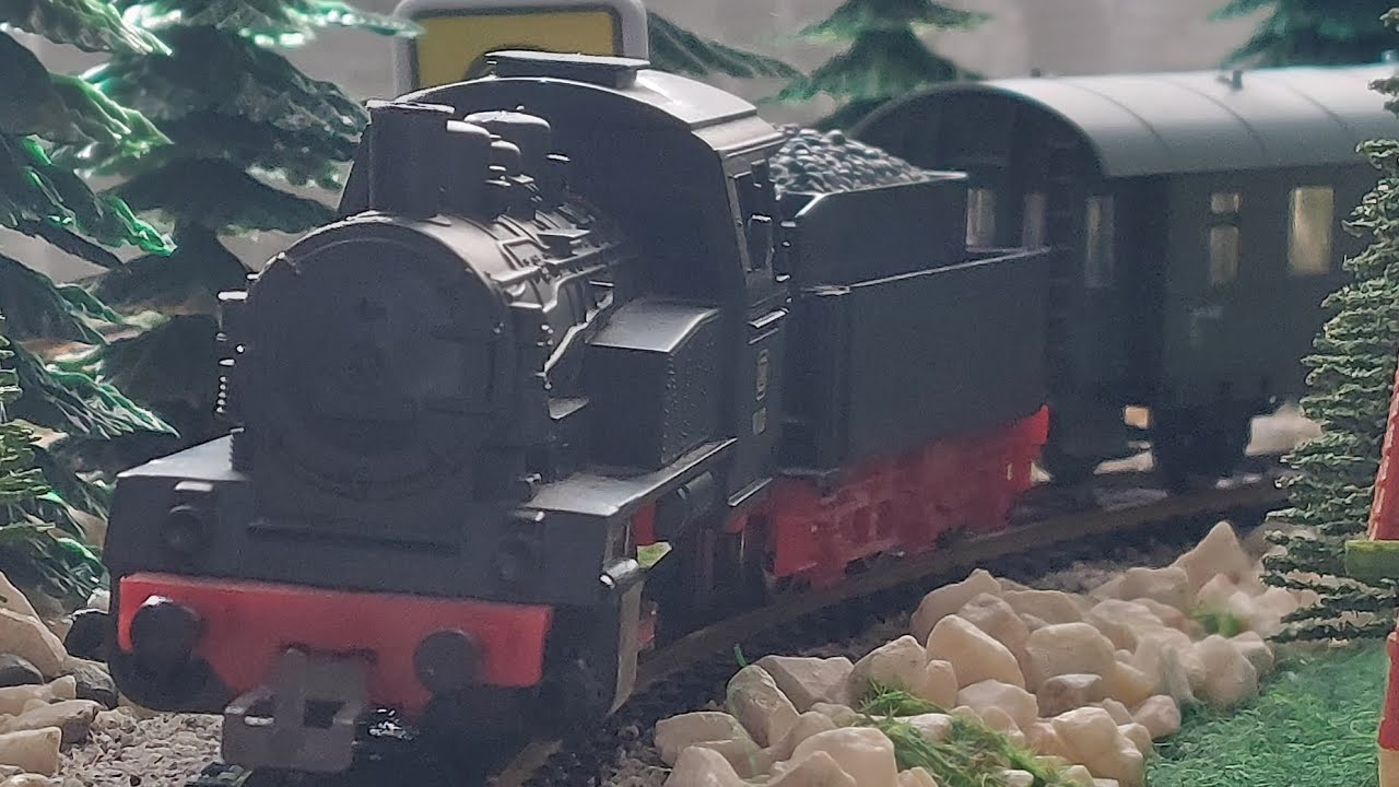 My model railway layout (SHOWCASE) - YouTube