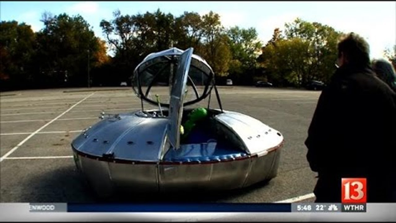 The UFO Spaceship car I Only in Indiana - YouTube