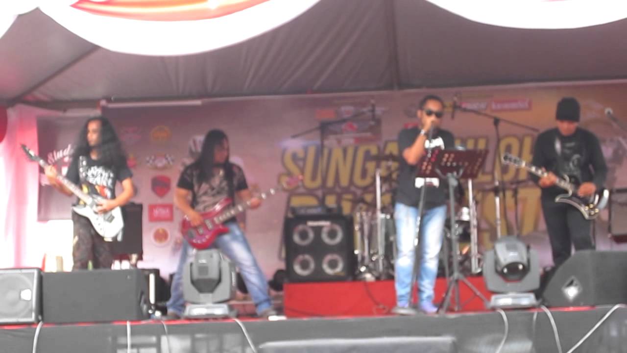 Iron Man Band "The Unforgiven II" Bike Fest 2014 (2/3) - YouTube