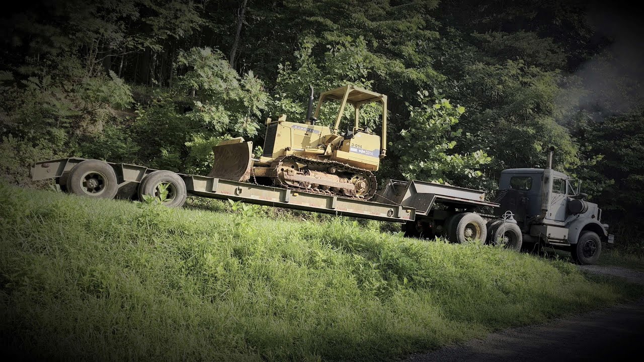 Driveway Reconstruction pt1 Komatsu D31, 580 Case backhoe, pc 120 ...