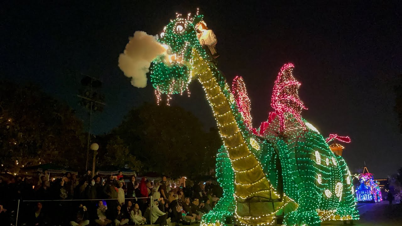 Main Street Electrical Parade 50th Anniversary Opening Night - YouTube