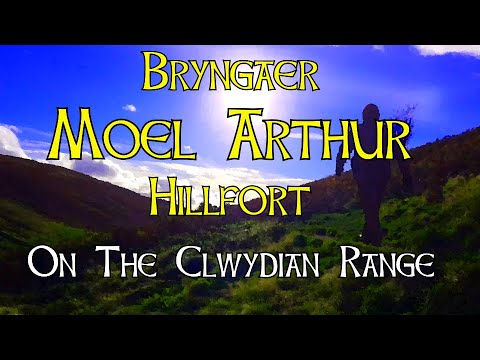A walk up Moel Arthur in the Clwydian range, North Wales - YouTube
