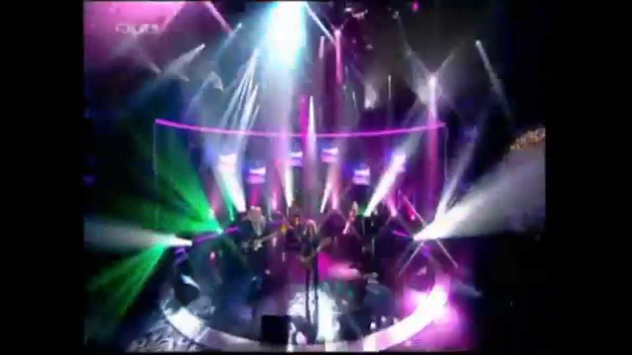 Suzi Quatro - Does Your Mother Know HD (ABBA Cover) 2014 - YouTube