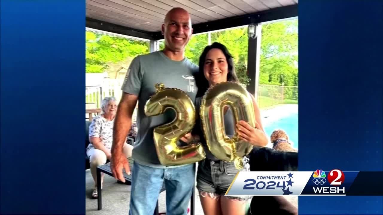 Dan Newlin donates to family of firefighter killed at rally - YouTube