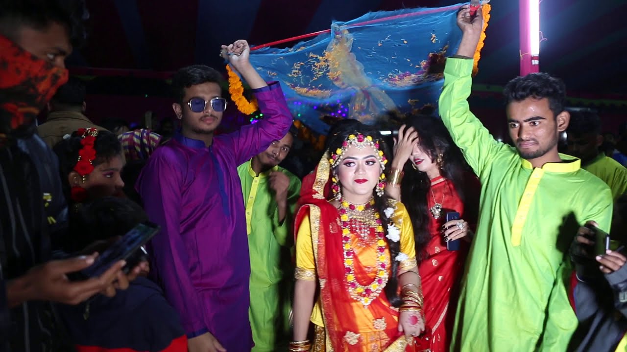 Best Bengali wedding dance / Biyer nach - YouTube