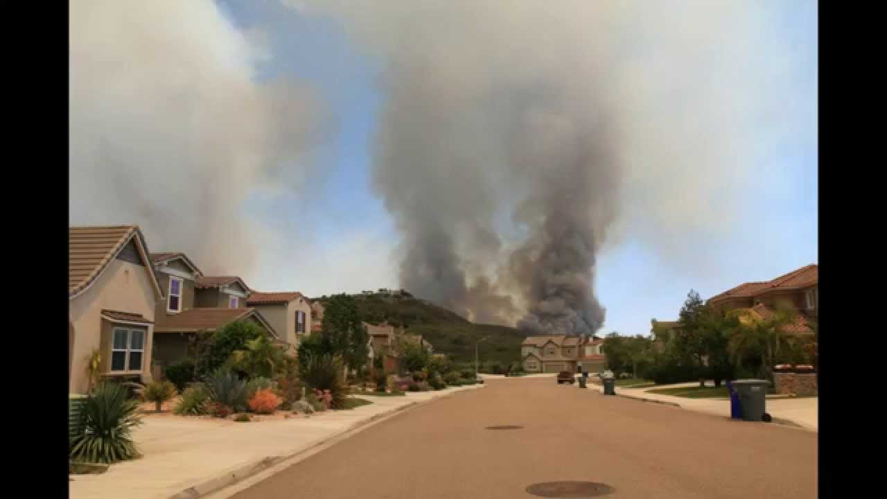 Cocos Fire, San Marcos - YouTube