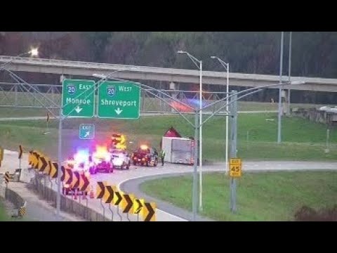 Louisiana: Distracted Tractor Trailer Driver Plows Into Barrier & Flips ...