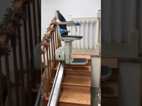Handicare Simplicity 950 + Stair Lift Powered Swivel Seat - YouTube