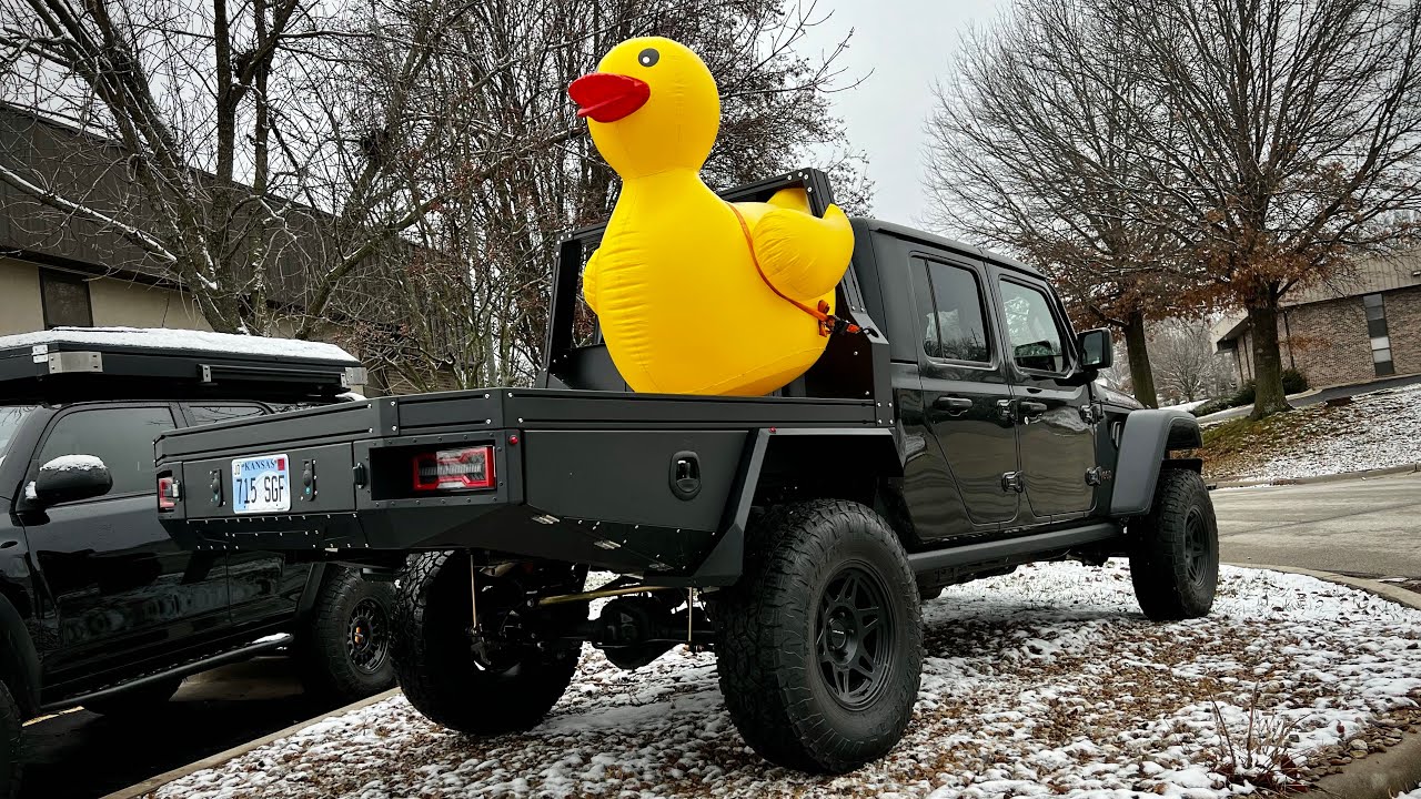 Flatbed Build on a 2023 Jeep Gladiator Rubicon - YouTube