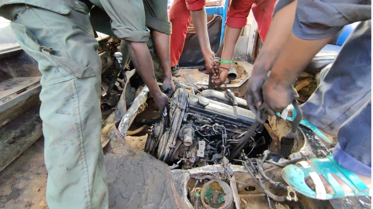 Nissan Vanette R2 Engine Rebuild | Power Loss, Smoke, & Leaks Fixed ...