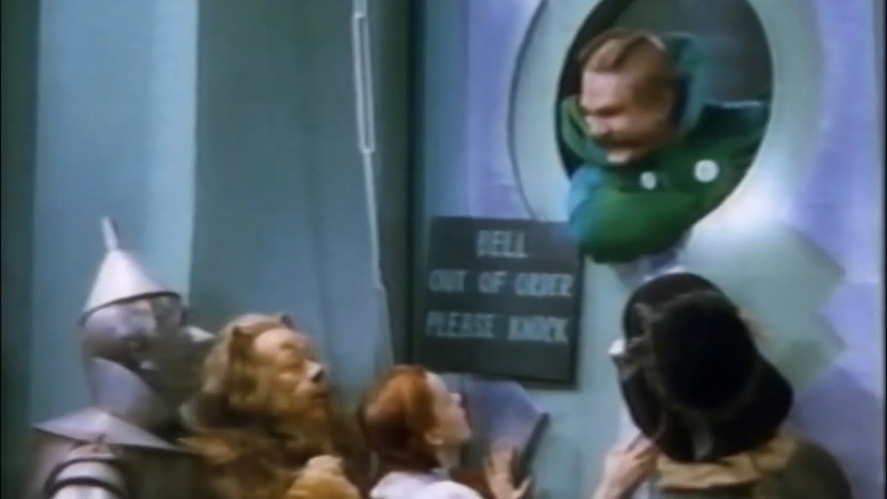The Wizard Of Oz (1939) - Who Rang That Bell (1985 VHS) - YouTube