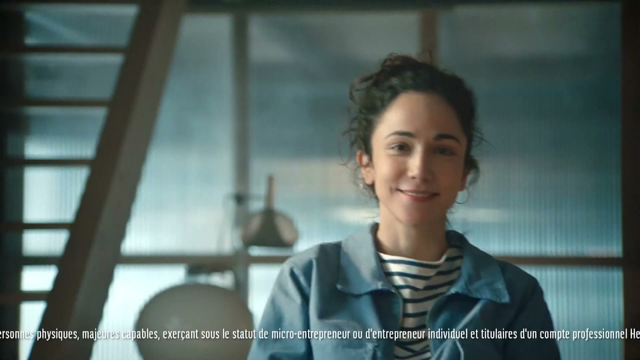 Publicité Hello Bank - YouTube