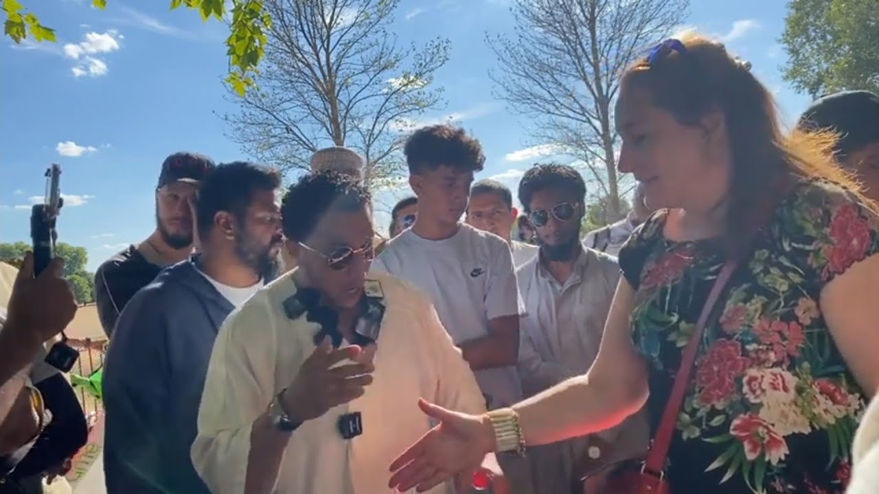 I can't shake your hand as Muslim br shamsi and English lady speakers ...