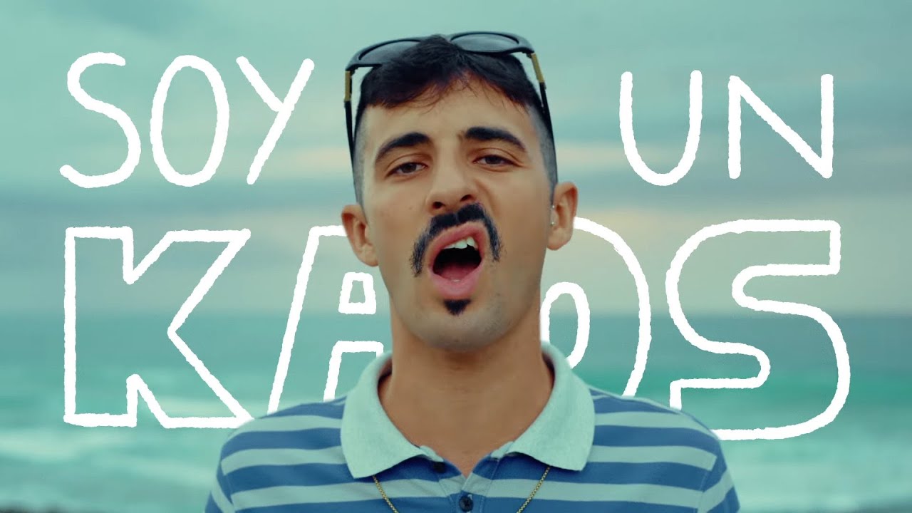 MANU CORT - SOY UN KAOS (LYRIC VIDEO OFICIAL) - YouTube