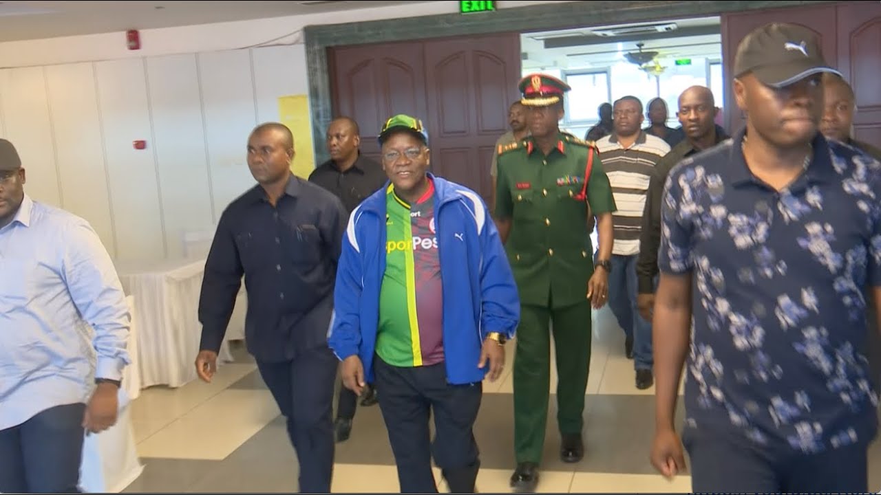 MAGUFULI ALIVYOINGIA UWANJA WA TAIFA NA ULINZI MKALI, SIMBA VS YANGA ...