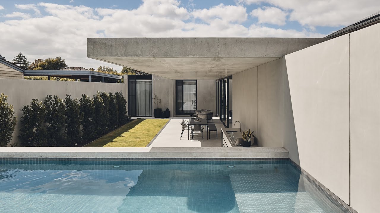 Courtyard Residence : A Rectangular Origami of Concrete and Glass - YouTube