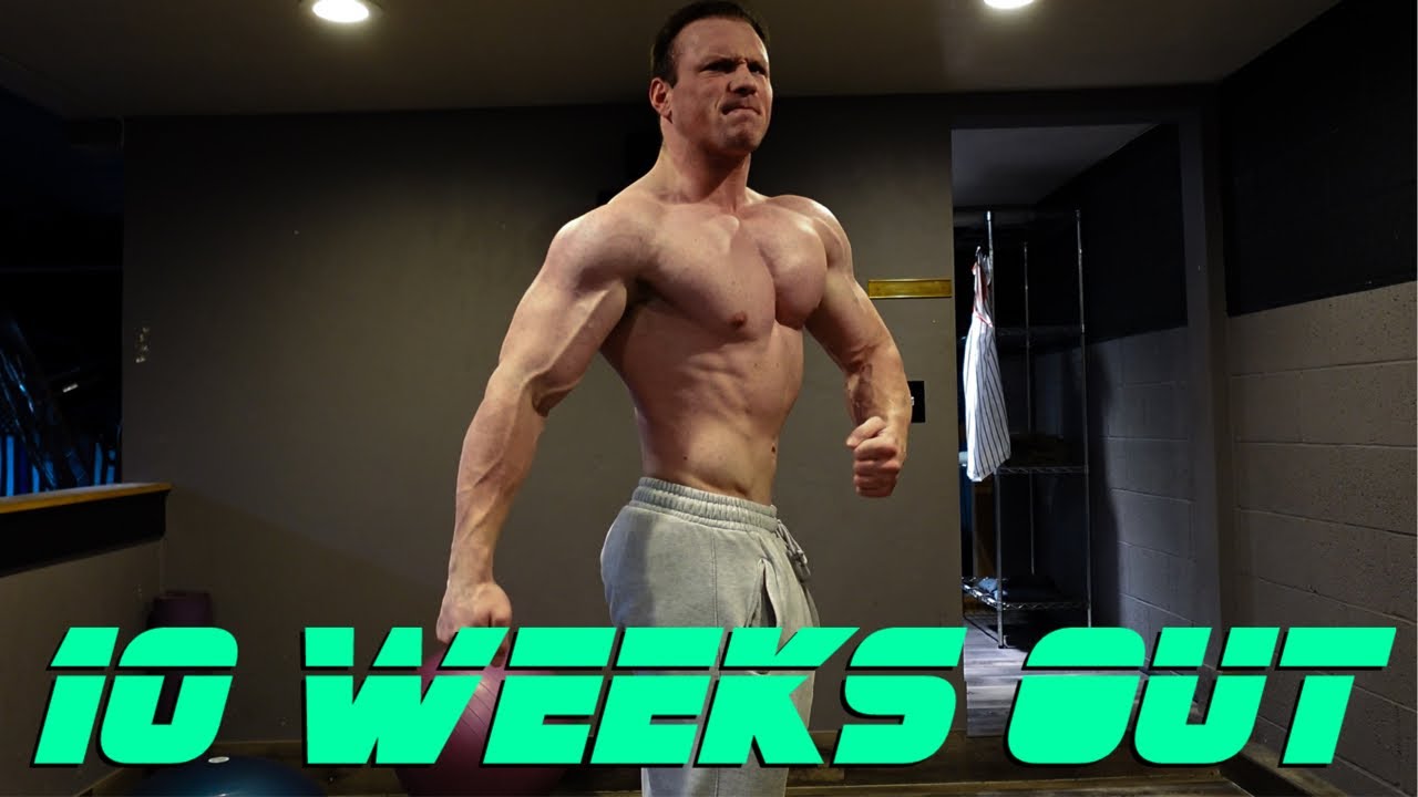 EVERYONE SHOULD BODYBUILD | Chest Workout During Bodybuilding Prep ...