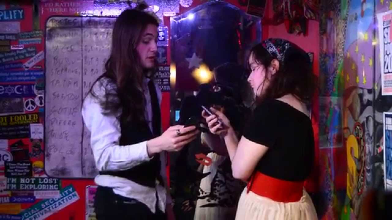 Scene from "La Flaneuse" - YouTube