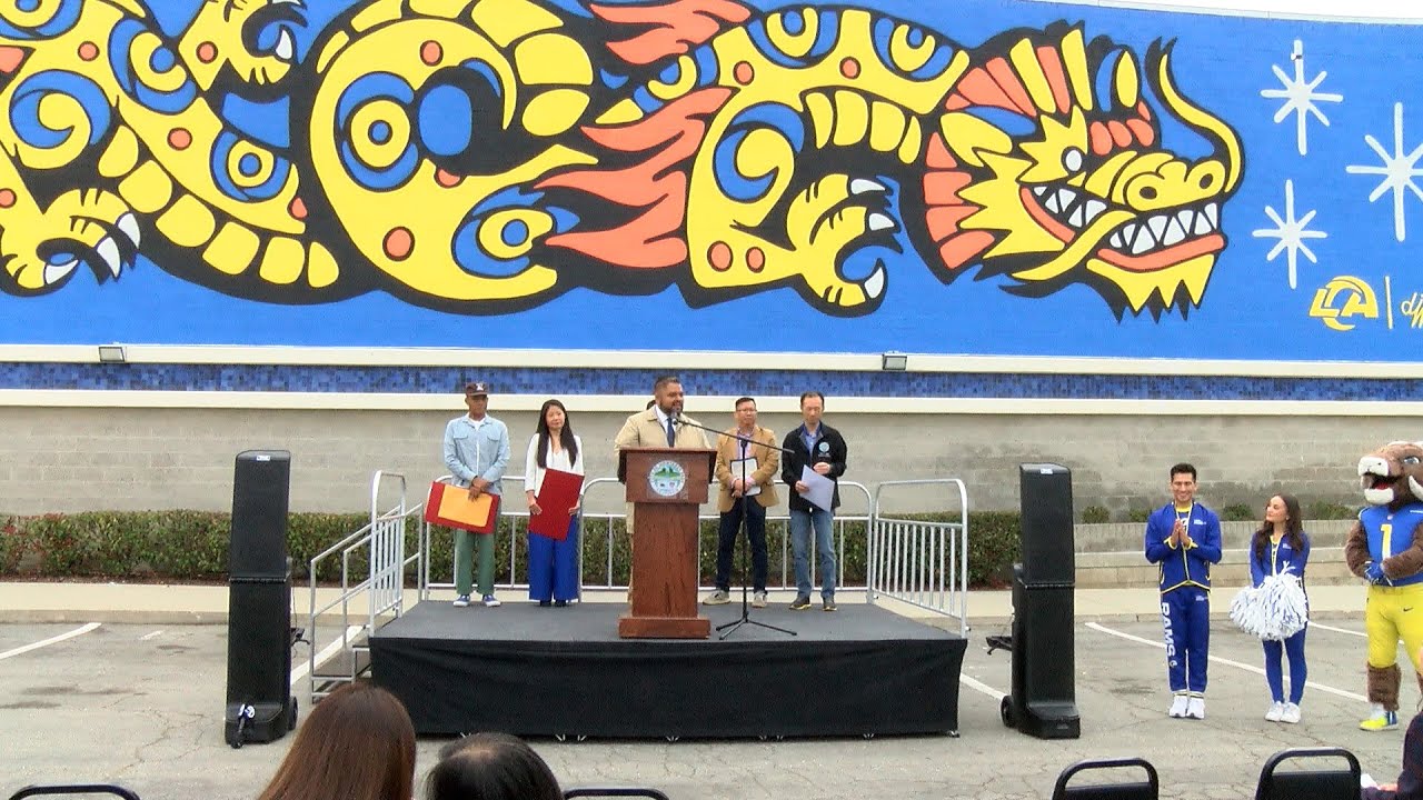 MPK AAPI Mural Unveiling - YouTube