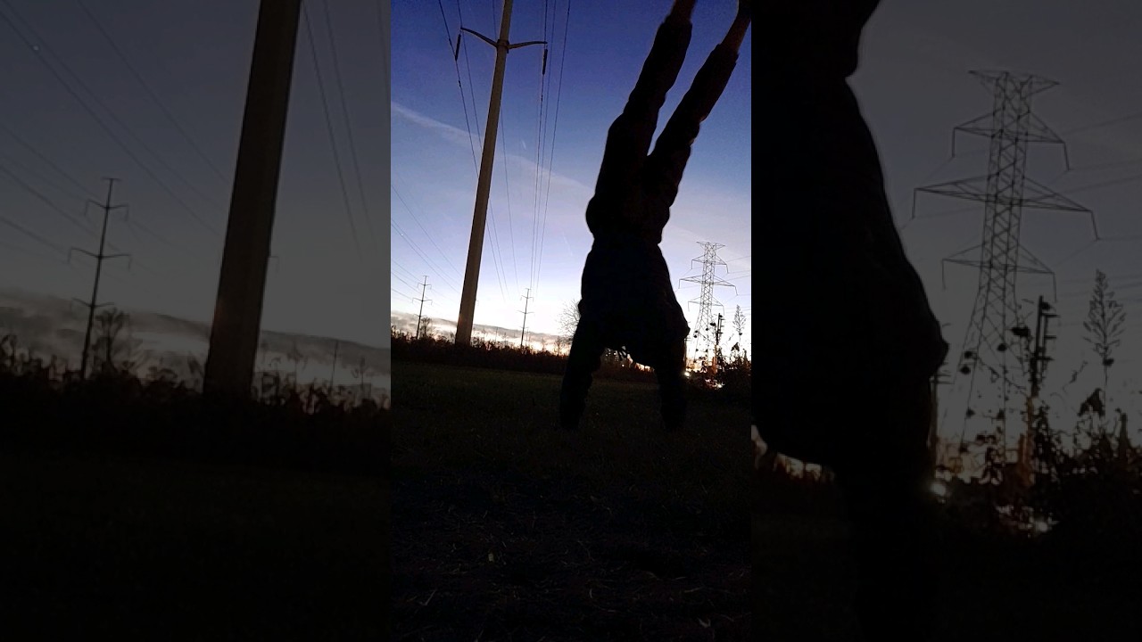 if you watch this, this video will self destruct like my wrists - YouTube