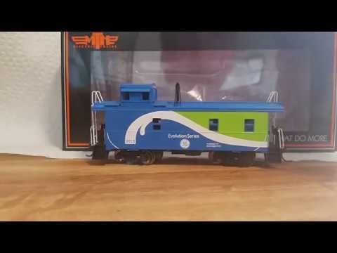 MTH HO GE Evolution Steel Side Caboose Review - YouTube