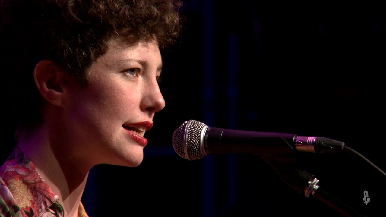 Esmé Patterson - The Glow (Live on eTown) - YouTube