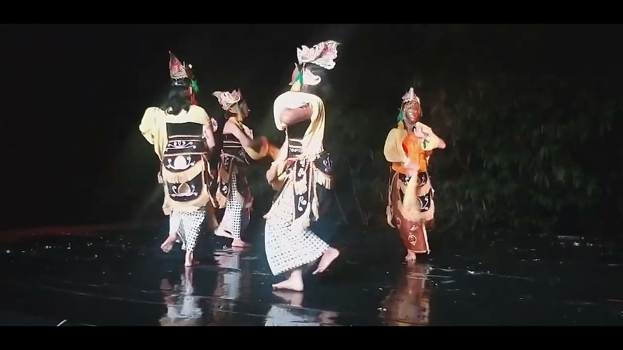 Tari Topeng Ragil Kuning Kampung Budaya Polowijen Kota Malang - YouTube