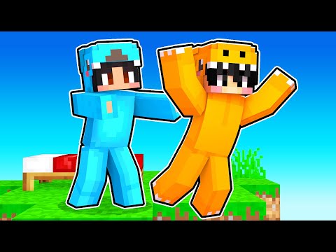 TROLLING MY FRIEND IN MINECRAFT BED WARS! (MCPE) (Minecraft Minigame)