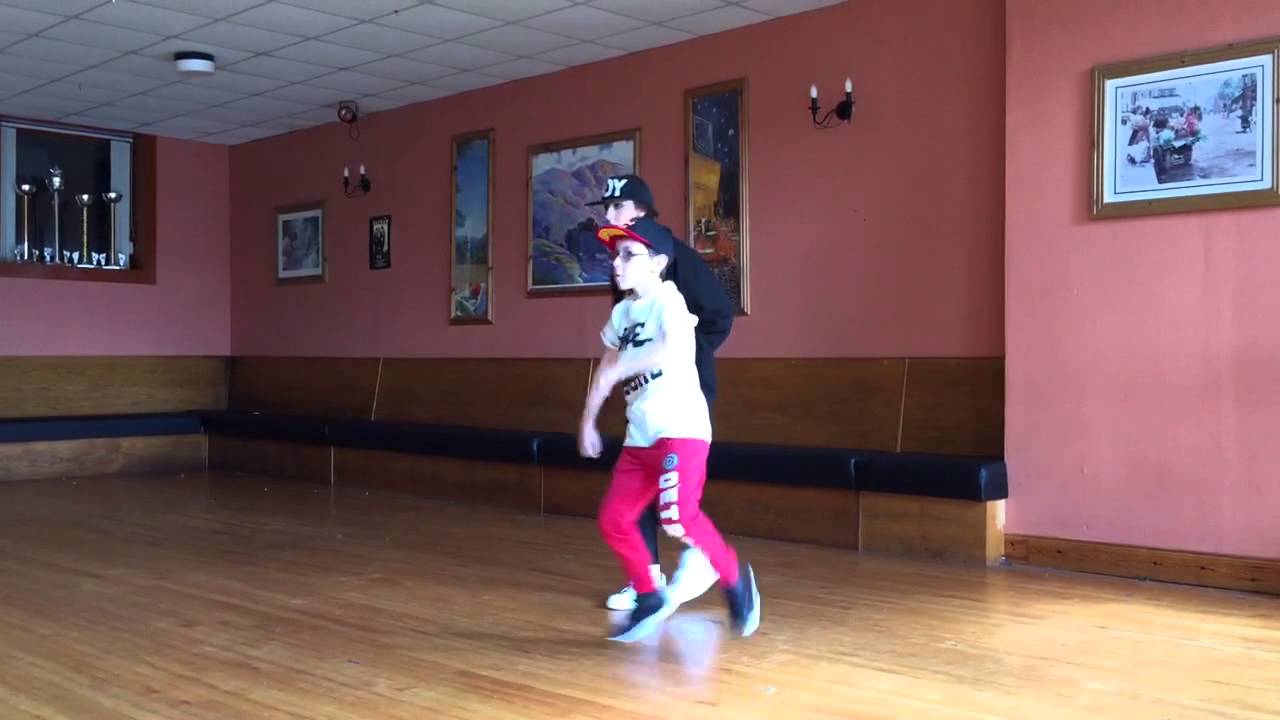 Toby the dancer - YouTube