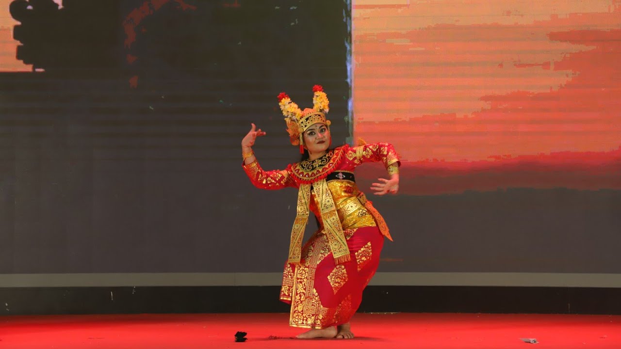 Condong Dance | Indonesian traditionaldance | Jiangsu Agri Animal ...