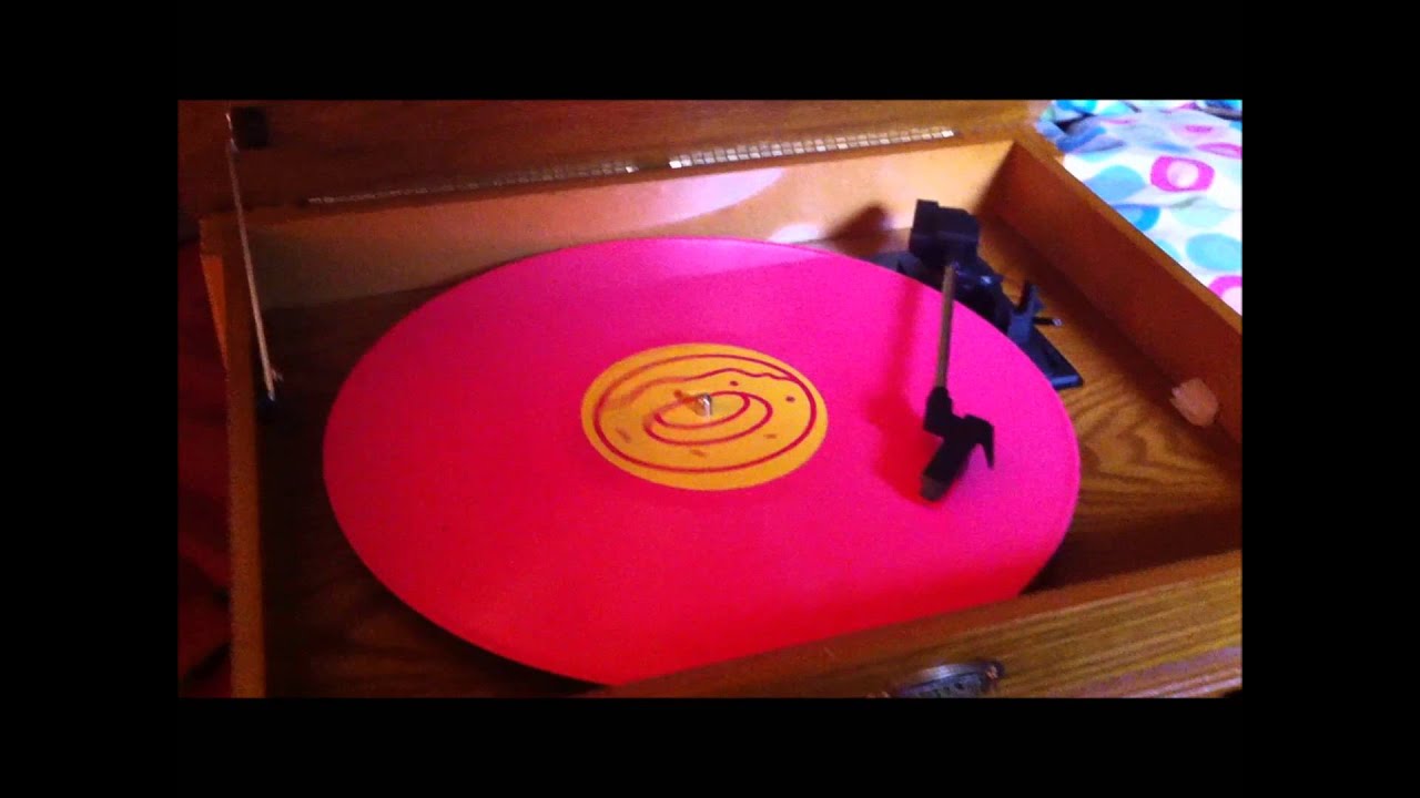 Tyler the Creator Colossus ON THE VINYL - YouTube