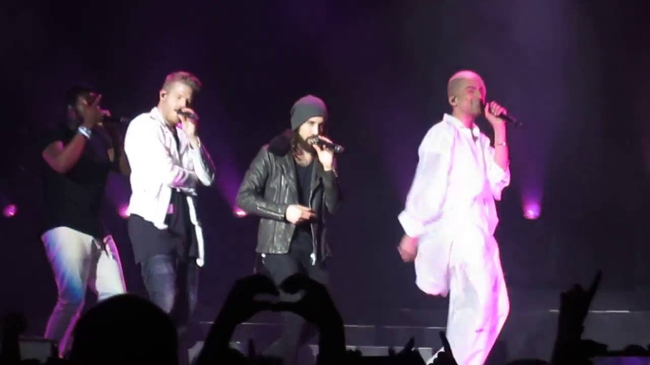 Pentatonix - Cheerleader (OMI) (PTX Tour 2016 Amsterdam 06-01-2016 ...