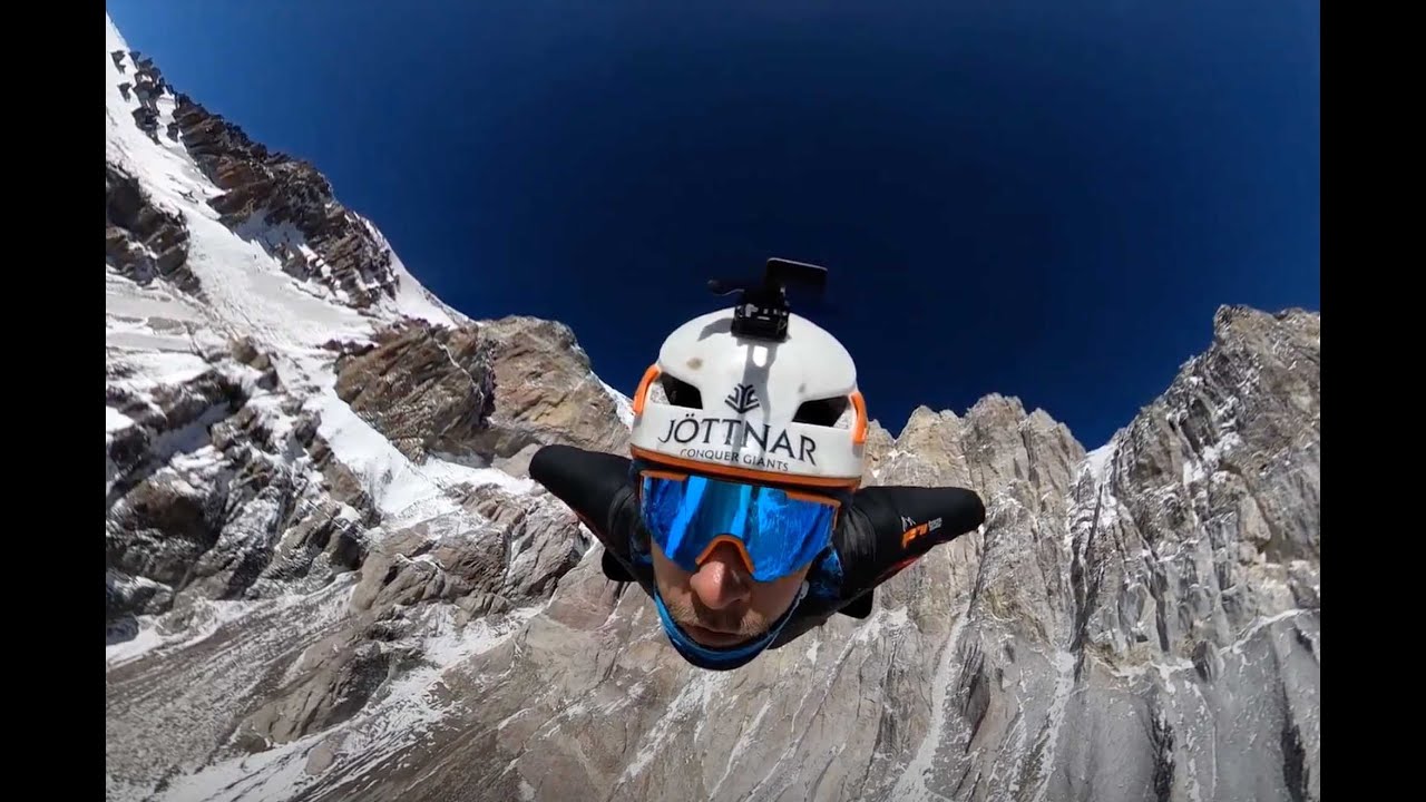 HECTIC...MAN JUMPS OFF TABLE MOUNTAIN (CAPE TOWN). DOES HE MAKE THE ...