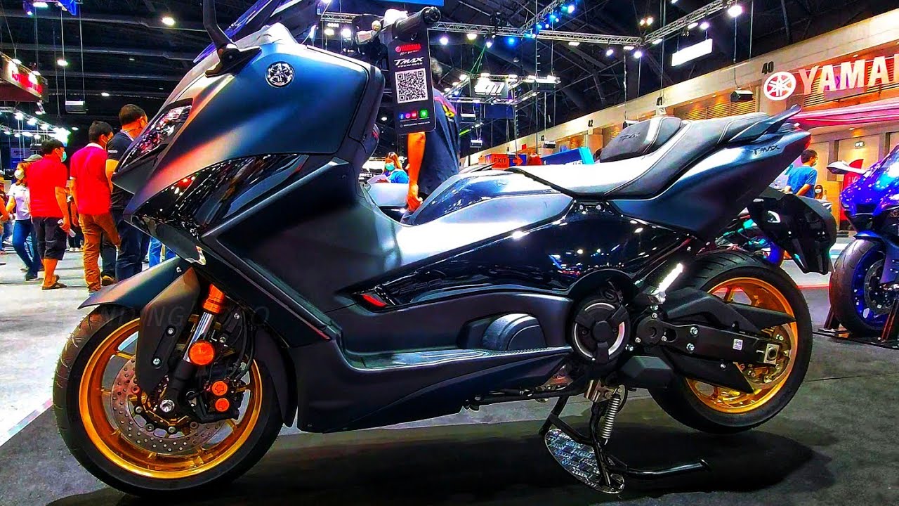 Big_Sports Touring Scooter 560cc | New 2023 Yamaha TMAX Tech Max 560 ...