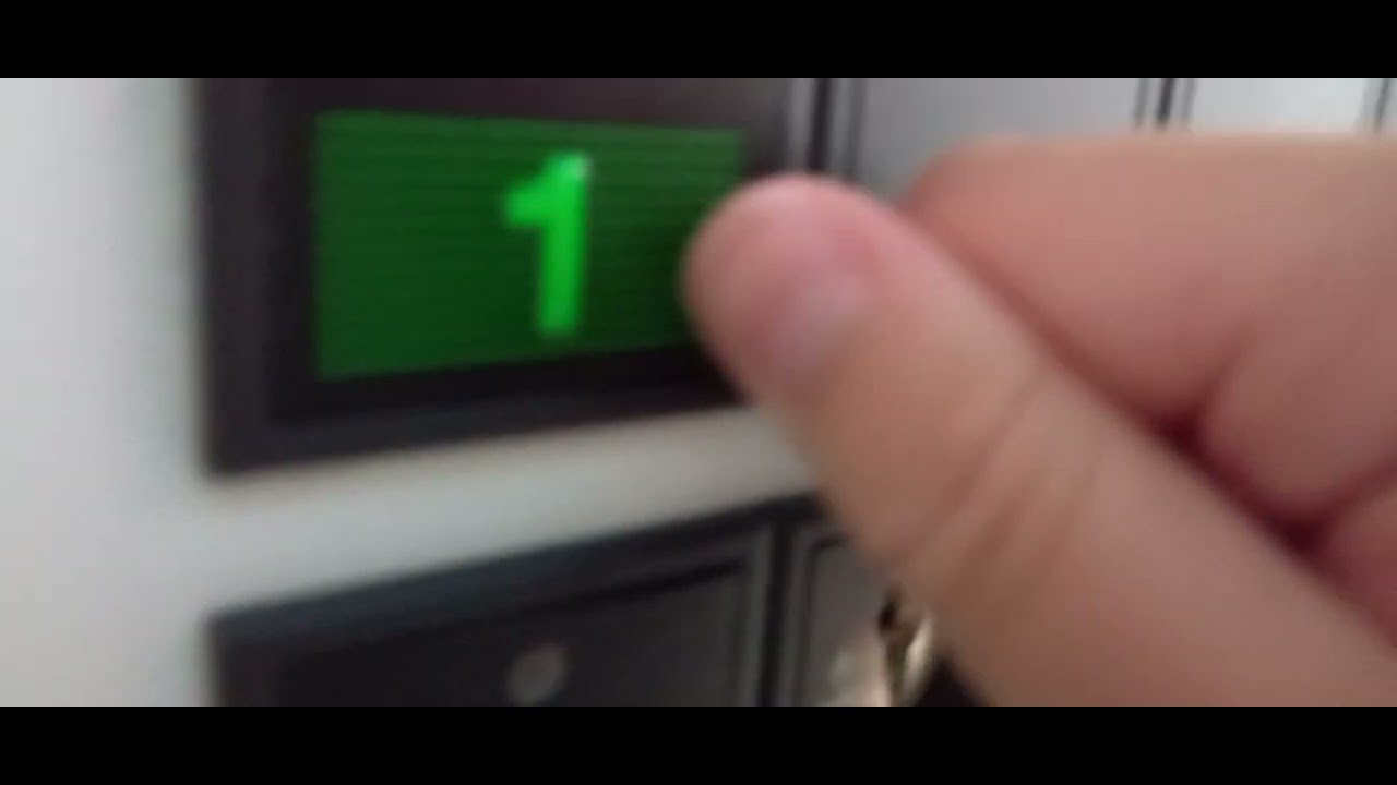 Clicky Thyssen Button 2 - YouTube