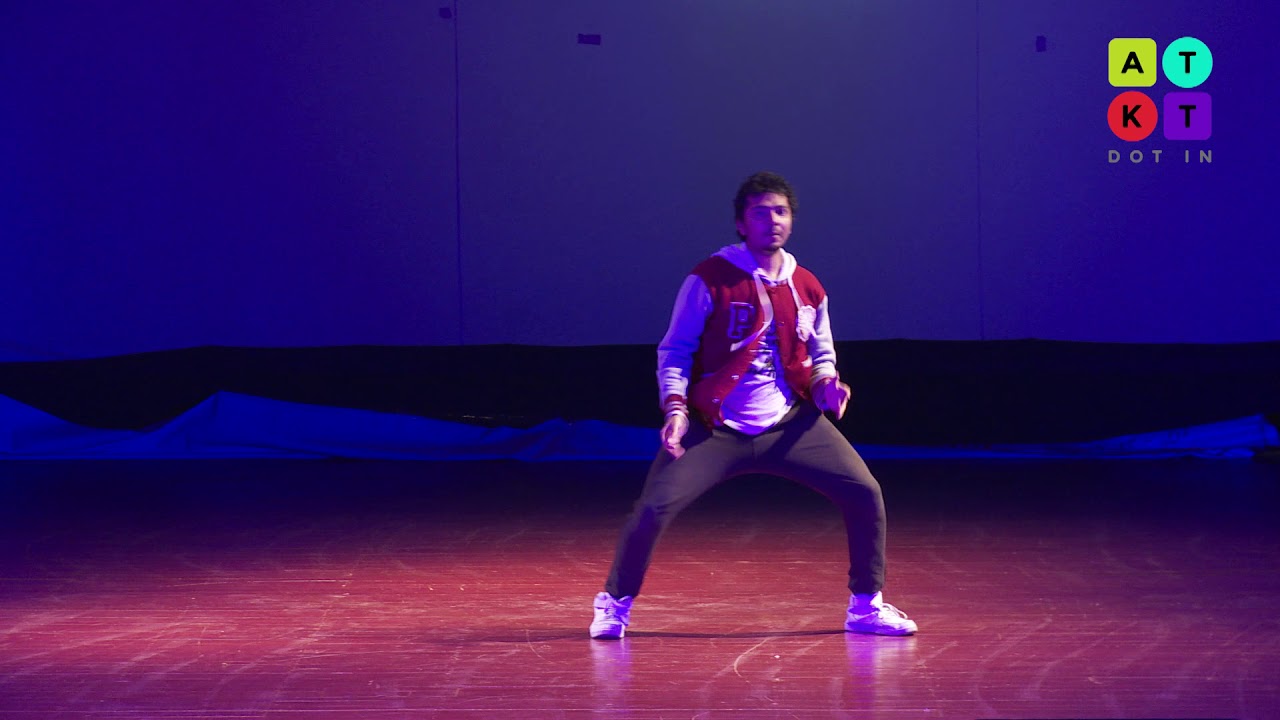 Freestyle Dance Moves on 'Bom Diggy' by College Student | Carpe Diem ...