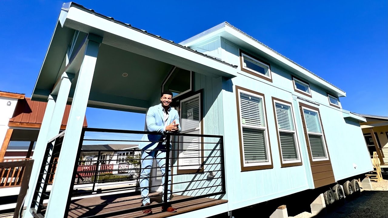 BEST PRICE on a TINY HOME with Side-By-Side W/D and BLACK CABINETS ...