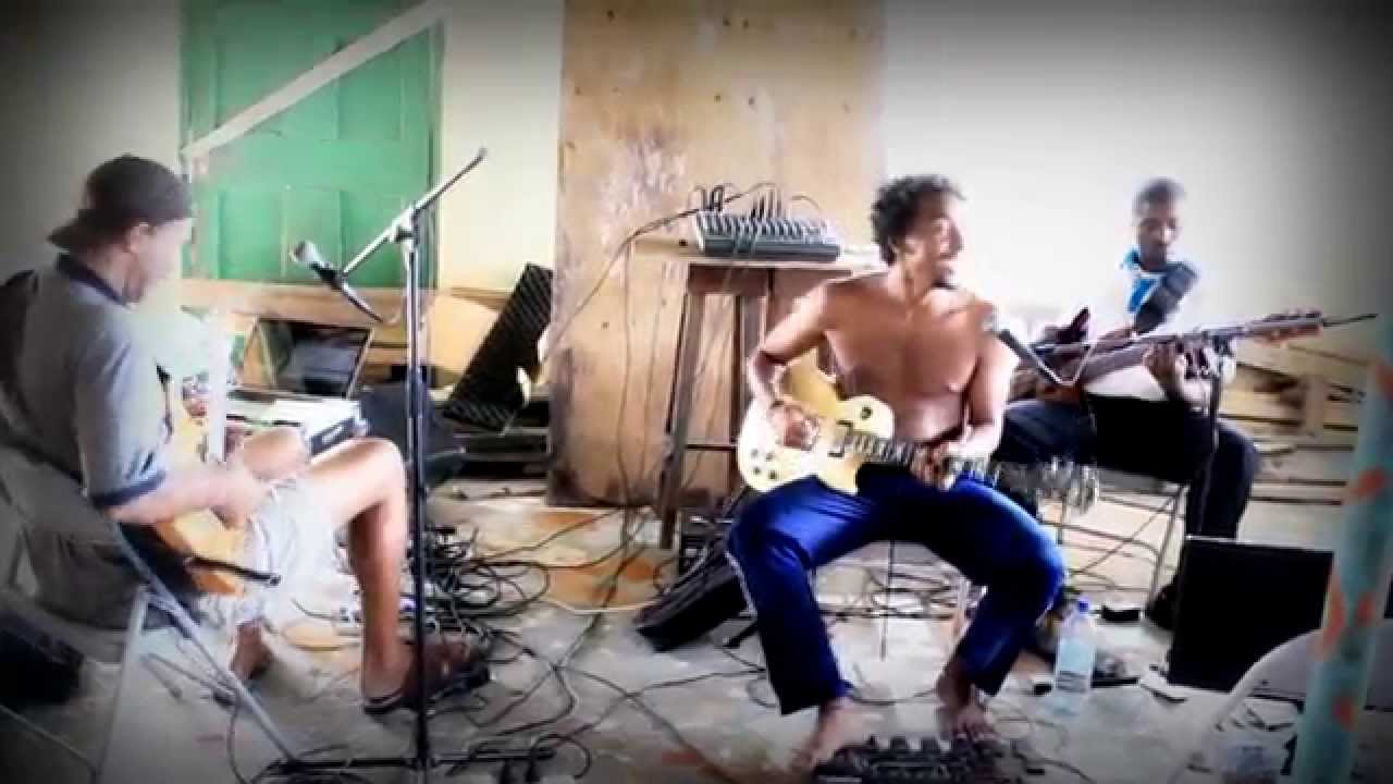 4TH World Band PERSISTENCE MUSIC VIDEO - YouTube