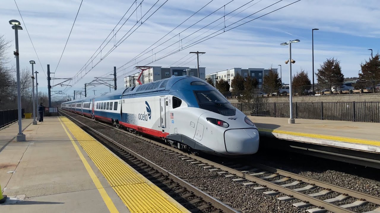 Amtrak & MBTA Commuter Rail Morning Rush Northeast Corridor Action ...