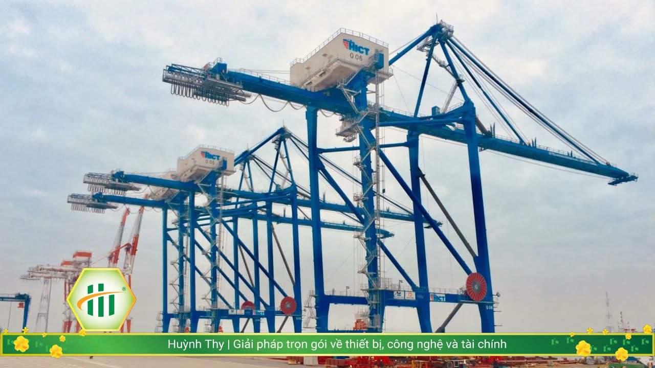 [HTC-Cranes] Huynh Thy & Mitsui - Paceco Cranes - YouTube
