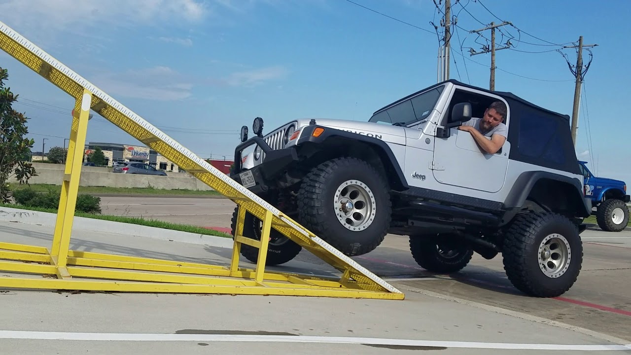 2004 Jeep TJ - RTI ramp open diffs, and sway bar connected - YouTube