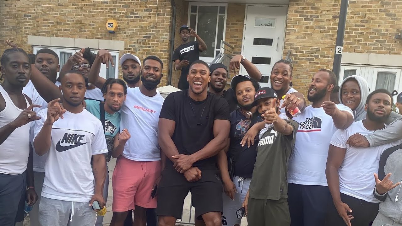 Crops circles 2 mansion party #nines #anthonyjoshua #icb - YouTube