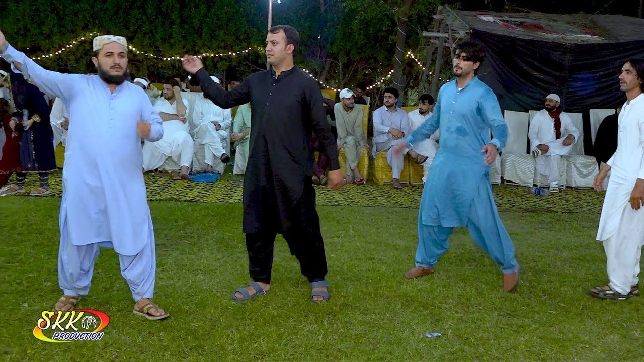 khan muhammad minawal attan song 2024 | Mirbat Hussain Attan.pashto attan song 2024. پشتو اتن ...